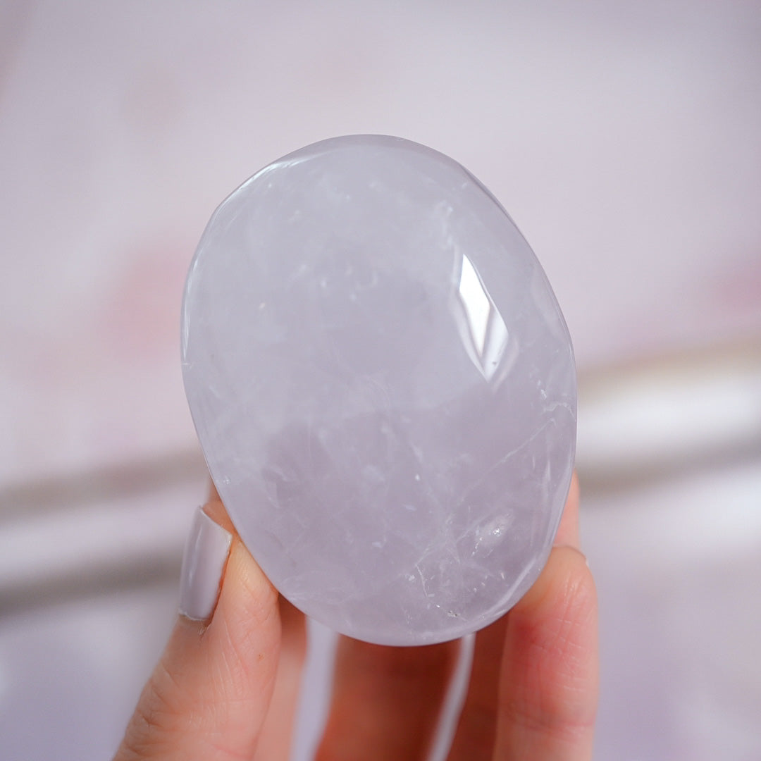 periwinkle rose quartz | palm stone E – crystal + the moon